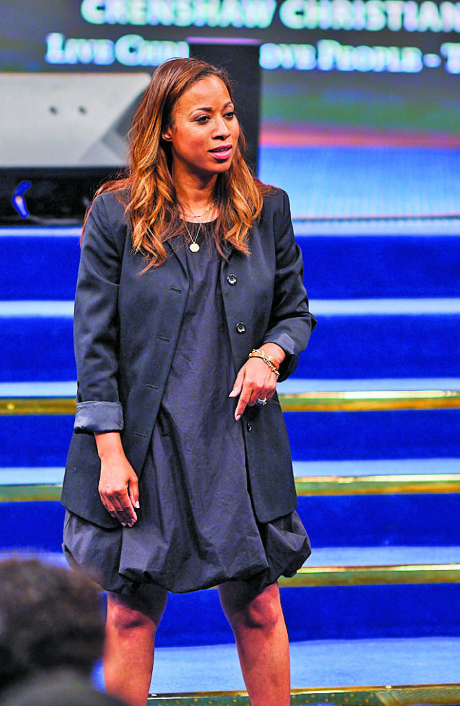 Bailey Teaches ‘Trusting God is the Currency of the Kingdom’ | Ever ...